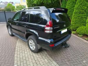 Black Toyota Land Cruiser 2008 in Vilnius, with an engine capacity of 2.98 L and mileage of 231 thousand km for 14800 €, photo 5 on AUTOMOTO.COM.LV