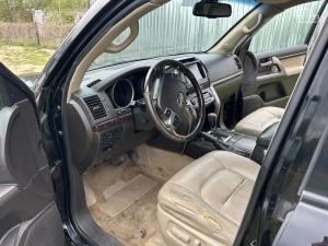 Melns Toyota Land Cruiser 2010 Jonava, ar dzinēja tilpumu 4.50 L un nobraukumu 450 tūkst. km par 9100 €, foto 17 vietnē AUTOMOTO.COM.LV