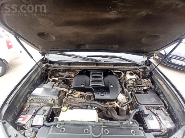 Melns Toyota Land Cruiser 2011 Daugavpils, ar dzinēja tilpumu 3.00 L un nobraukumu 0 tūkst. km par 18200 €, foto 11 vietnē AUTOMOTO.COM.LV