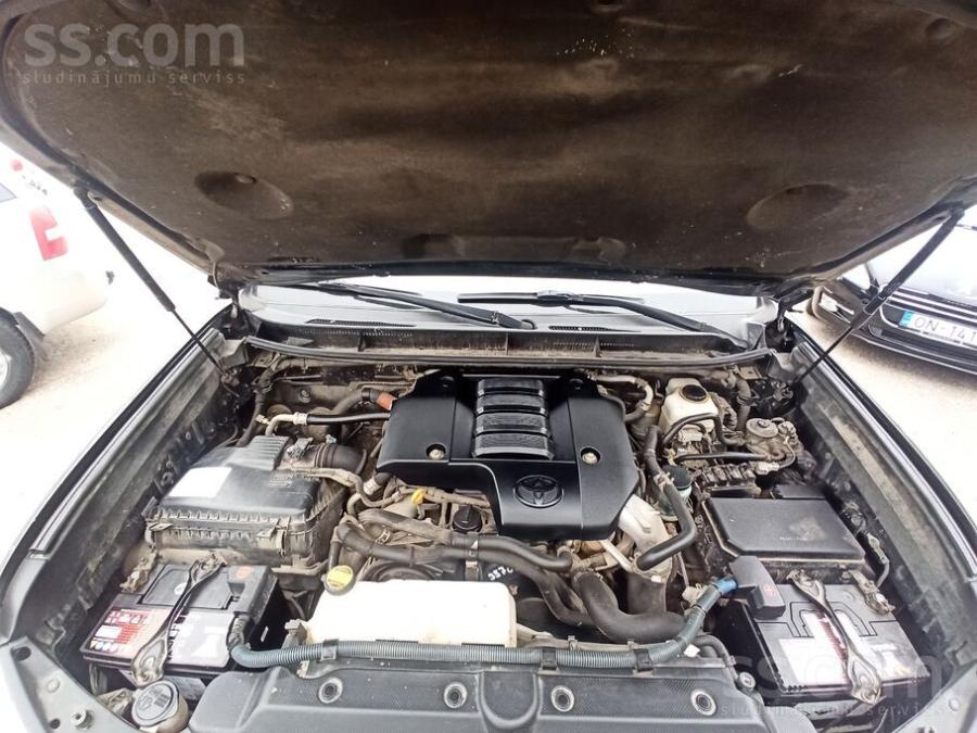 Melns Toyota Land Cruiser 2011 Daugavpils, ar dzinēja tilpumu 3.00 L un nobraukumu 0 tūkst. km par 18200 €, foto 11 vietnē AUTOMOTO.COM.LV