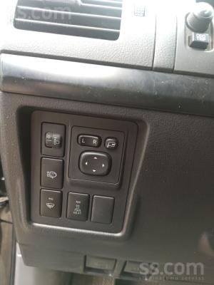 Melns Toyota Land Cruiser 2011 Daugavpils, ar dzinēja tilpumu 3.00 L un nobraukumu 0 tūkst. km par 18200 €, foto 20 vietnē AUTOMOTO.COM.LV