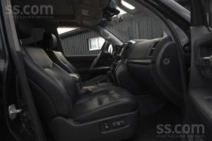 Melns Toyota Land Cruiser 2013 Jelgava, ar dzinēja tilpumu 4.50 L un nobraukumu 441 tūkst. km par 29000 €, foto 8 vietnē AUTOMOTO.COM.LV