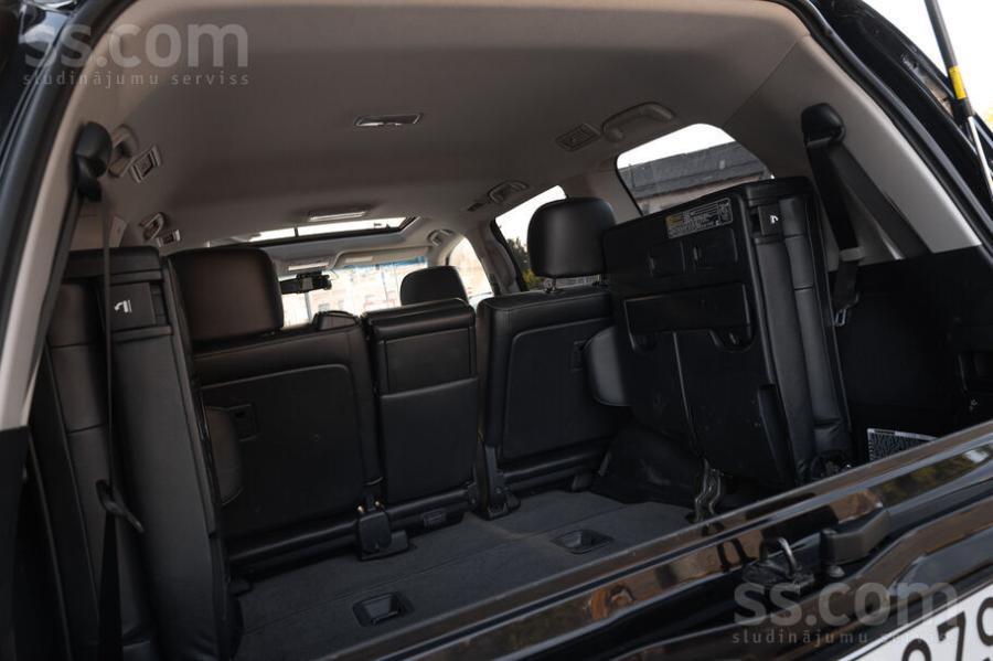 Melns Toyota Land Cruiser 2015 Jelgava, ar dzinēja tilpumu 4.50 L un nobraukumu 229 tūkst. km par 41500 €, foto 16 vietnē AUTOMOTO.COM.LV