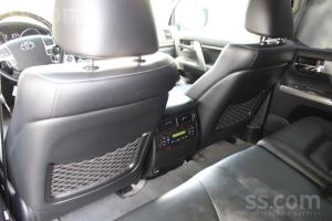 Melns Toyota Land Cruiser 2015 Rīga, ar dzinēja tilpumu 4.50 L un nobraukumu 213 tūkst. km par 46500 €, foto 23 vietnē AUTOMOTO.COM.LV