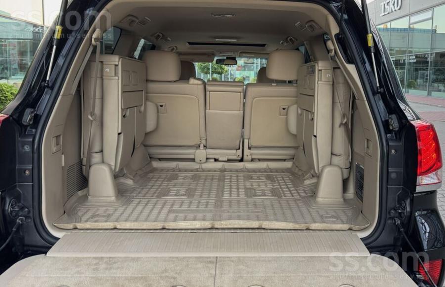 Черный Тойота Ленд Крузер 2015 в Рига, объемом двигателя 4.50 л и пробегом 128 тыс. км за 46800 €, фото 11 на AUTOMOTO.COM.LV