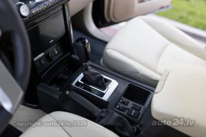 Melns Toyota Land Cruiser 2015 Tallina, ar dzinēja tilpumu 3.00 L un nobraukumu 210 tūkst. km par 27700 €, foto 17 vietnē AUTOMOTO.COM.LV