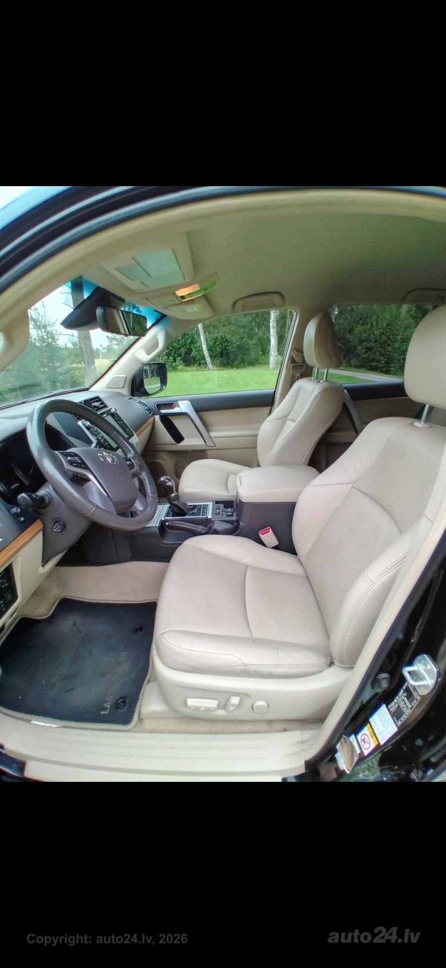 Black Toyota Land Cruiser 2018 in Tallinn, with an engine capacity of 2.80 L and mileage of 235 thousand km for 36000 €, photo 14 on AUTOMOTO.COM.LV