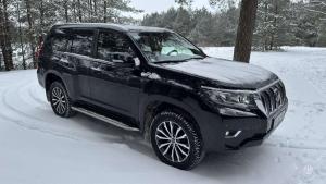 Black Toyota Land Cruiser 2019 in Taurage, with an engine capacity of 2.76 L and mileage of 285 thousand km for 32500 €, photo 2 on AUTOMOTO.COM.LV