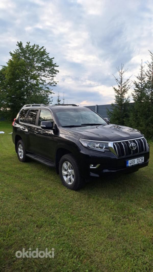 Melns Toyota Land Cruiser 2019 Jehvi, ar dzinēja tilpumu 2.80 L un nobraukumu 50 tūkst. km par 39500 €, foto 1 vietnē AUTOMOTO.COM.LV