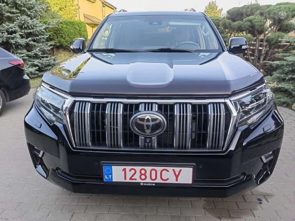 Melns Toyota Land Cruiser 2019 Marijampole, ar dzinēja tilpumu 2.76 L un nobraukumu 169 tūkst. km par 35900 €, foto 3 vietnē AUTOMOTO.COM.LV