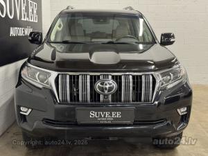 Melns Toyota Land Cruiser 2020 Tallina, ar dzinēja tilpumu 2.80 L un nobraukumu 122 tūkst. km par 49995 €, foto 3 vietnē AUTOMOTO.COM.LV