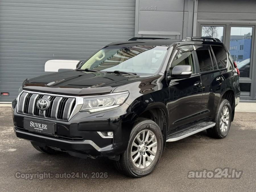 Melns Toyota Land Cruiser 2020 Tallina, ar dzinēja tilpumu 2.80 L un nobraukumu 122 tūkst. km par 49995 €, foto 3 vietnē AUTOMOTO.COM.LV