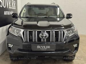Melns Toyota Land Cruiser 2020 Tallina, ar dzinēja tilpumu 2.80 L un nobraukumu 122 tūkst. km par 49995 €, foto 4 vietnē AUTOMOTO.COM.LV