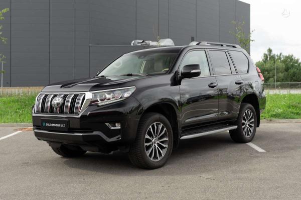 Melns Toyota Land Cruiser 2020 Viļņa, ar dzinēja tilpumu 2.76 L un nobraukumu 152 tūkst. km par 39700 €, foto 3 vietnē AUTOMOTO.COM.LV