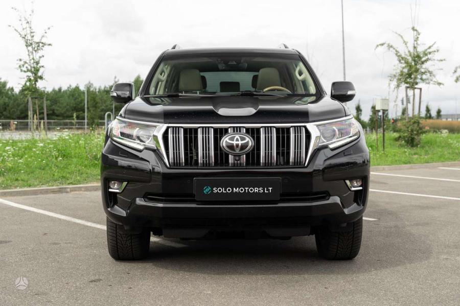 Melns Toyota Land Cruiser 2020 Viļņa, ar dzinēja tilpumu 2.76 L un nobraukumu 152 tūkst. km par 39700 €, foto 11 vietnē AUTOMOTO.COM.LV