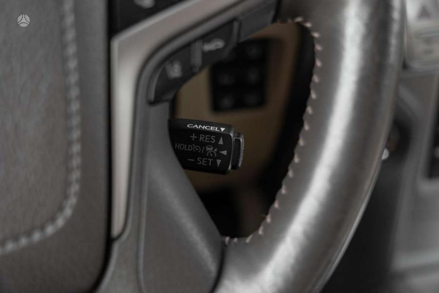 Melns Toyota Land Cruiser 2020 Viļņa, ar dzinēja tilpumu 2.76 L un nobraukumu 152 tūkst. km par 39700 €, foto 30 vietnē AUTOMOTO.COM.LV