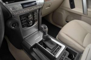 Melns Toyota Land Cruiser 2020 Viļņa, ar dzinēja tilpumu 2.76 L un nobraukumu 152 tūkst. km par 39700 €, foto 41 vietnē AUTOMOTO.COM.LV