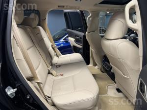 Melns Toyota Land Cruiser 2022 Rīga, ar dzinēja tilpumu 3.30 L un nobraukumu 3 tūkst. km par 135000 €, foto 19 vietnē AUTOMOTO.COM.LV