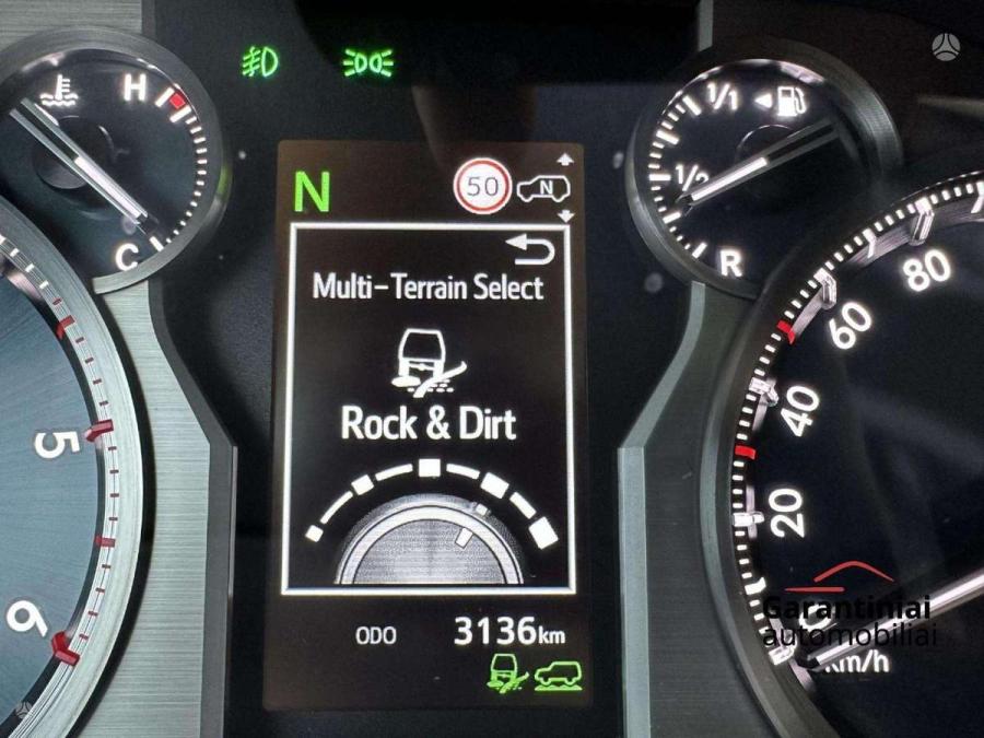 Melns Toyota Land Cruiser 2022 Viļņa, ar dzinēja tilpumu 2.80 L un nobraukumu 87 tūkst. km par 59000 €, foto 19 vietnē AUTOMOTO.COM.LV