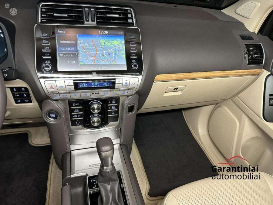 Melns Toyota Land Cruiser 2022 Viļņa, ar dzinēja tilpumu 2.80 L un nobraukumu 87 tūkst. km par 59000 €, foto 23 vietnē AUTOMOTO.COM.LV