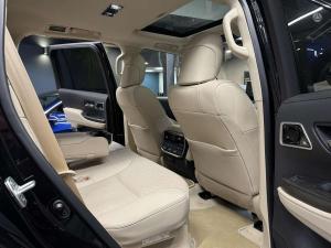 Melns Toyota Land Cruiser 2022 Rīga, ar dzinēja tilpumu 3.35 L un nobraukumu 3 tūkst. km par 129990 €, foto 14 vietnē AUTOMOTO.COM.LV
