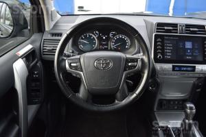 Melns Toyota Land Cruiser 2023 Rīga, ar dzinēja tilpumu 2.80 L un nobraukumu 54 tūkst. km par 51900 €, foto 10 vietnē AUTOMOTO.COM.LV
