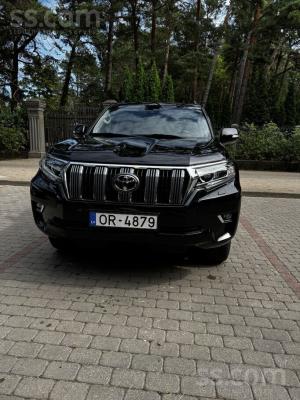 Black Toyota Land Cruiser 2023 in Jurmala, with an engine capacity of 2.80 L and mileage of 88 thousand km for 49900 €, photo  on AUTOMOTO.COM.LV