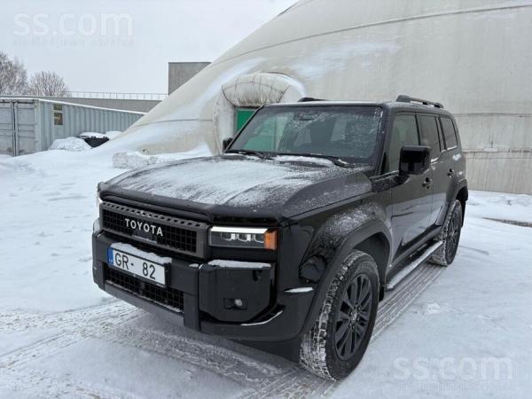 Black Toyota Land Cruiser 2025 in Riga, with an engine capacity of 2.80 L and mileage of 26 thousand km for 73500 €, photo 1 on AUTOMOTO.COM.LV