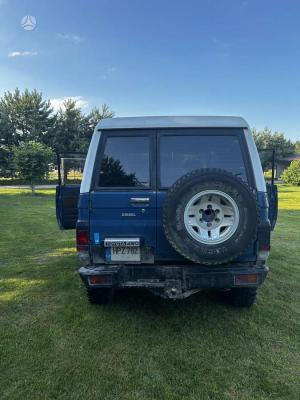 Blue Toyota Land Cruiser 1988 in Klaipeda, with an engine capacity of 4.00 L and mileage of 173 thousand km for 11000 €, photo 6 on AUTOMOTO.COM.LV