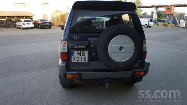 Zils Toyota Land Cruiser 1999 Rīga, ar dzinēja tilpumu 3.00 L un nobraukumu 349 tūkst. km par 7000 €, foto 4 vietnē AUTOMOTO.COM.LV