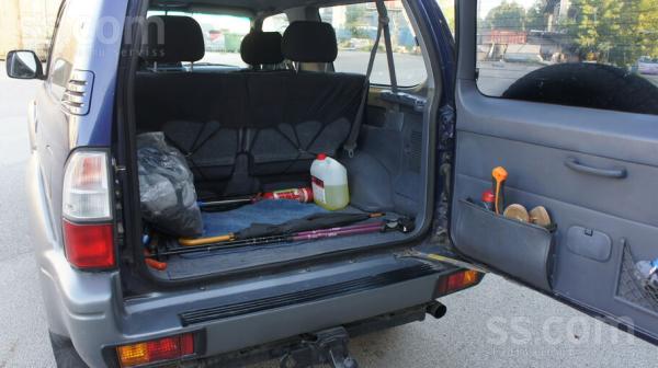 Zils Toyota Land Cruiser 1999 Rīga, ar dzinēja tilpumu 3.00 L un nobraukumu 349 tūkst. km par 7000 €, foto 9 vietnē AUTOMOTO.COM.LV