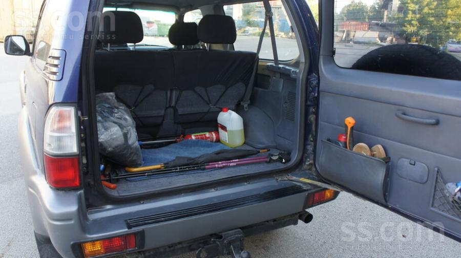 Zils Toyota Land Cruiser 1999 Rīga, ar dzinēja tilpumu 3.00 L un nobraukumu 349 tūkst. km par 7000 €, foto 10 vietnē AUTOMOTO.COM.LV