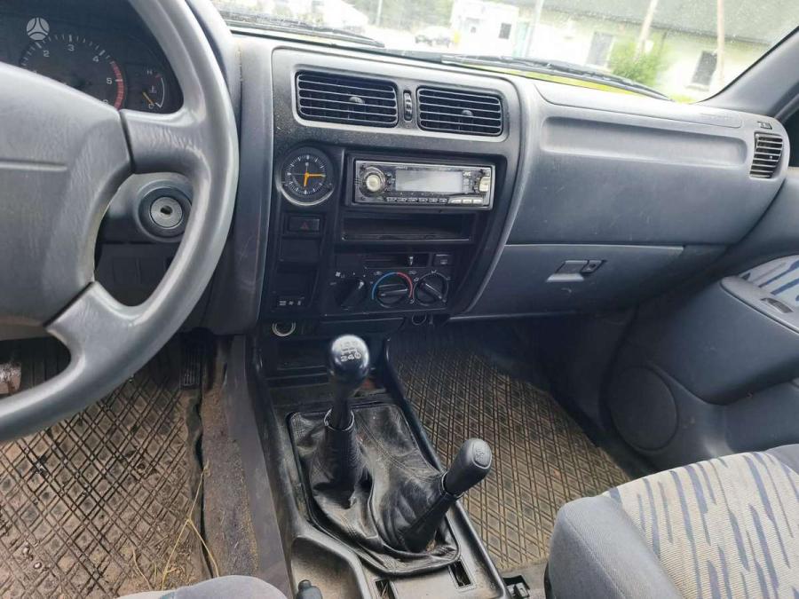 Zils Toyota Land Cruiser 1999 Viļņa, ar dzinēja tilpumu 2.98 L un nobraukumu 398 tūkst. km par 3450 €, foto 11 vietnē AUTOMOTO.COM.LV