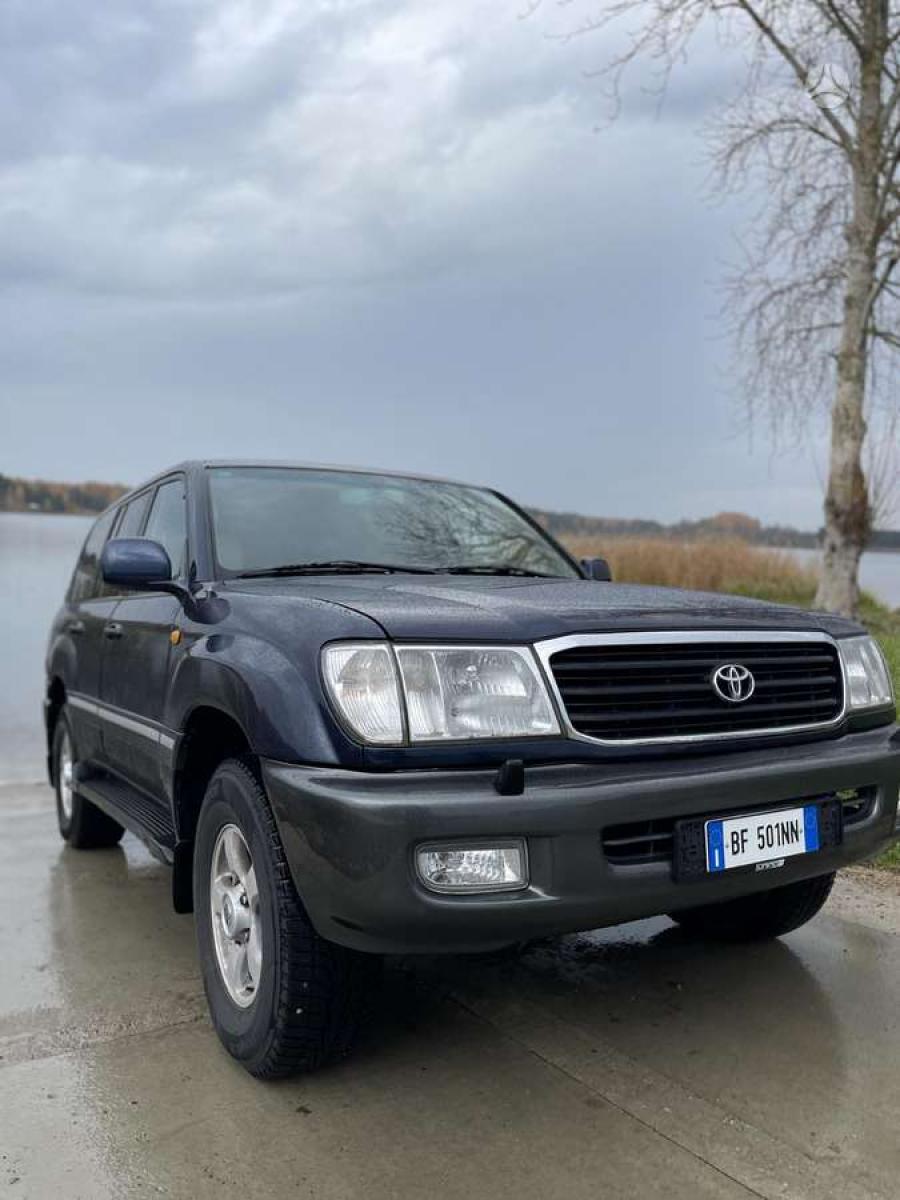 Blue Toyota Land Cruiser 2000 in Utena, with an engine capacity of 4.16 L and mileage of 440 thousand km for 15350 €, photo 24 on AUTOMOTO.COM.LV