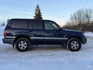 Zils Toyota Land Cruiser 2000 Utena, ar dzinēja tilpumu 4.16 L un nobraukumu 440 tūkst. km par 15550 €, foto 13 vietnē AUTOMOTO.COM.LV