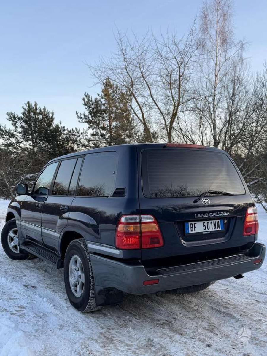 Zils Toyota Land Cruiser 2000 Utena, ar dzinēja tilpumu 4.16 L un nobraukumu 440 tūkst. km par 15550 €, foto 15 vietnē AUTOMOTO.COM.LV