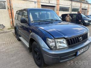 Zils Toyota Land Cruiser 2001 Rīga, ar dzinēja tilpumu 3.00 L un nobraukumu 303 tūkst. km par 4850 €, foto 2 vietnē AUTOMOTO.COM.LV