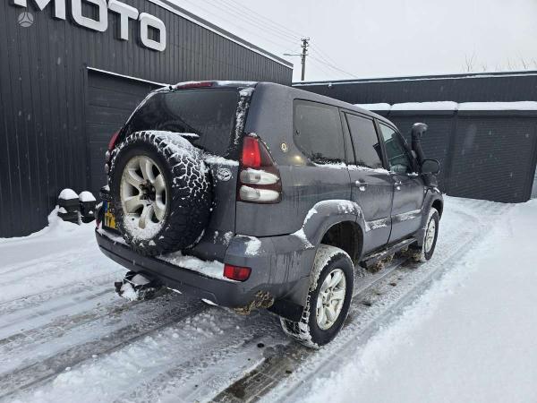 Zils Toyota Land Cruiser 2003 Tauragė, ar dzinēja tilpumu 2.98 L un nobraukumu 425 tūkst. km par 6200 €, foto 6 vietnē AUTOMOTO.COM.LV