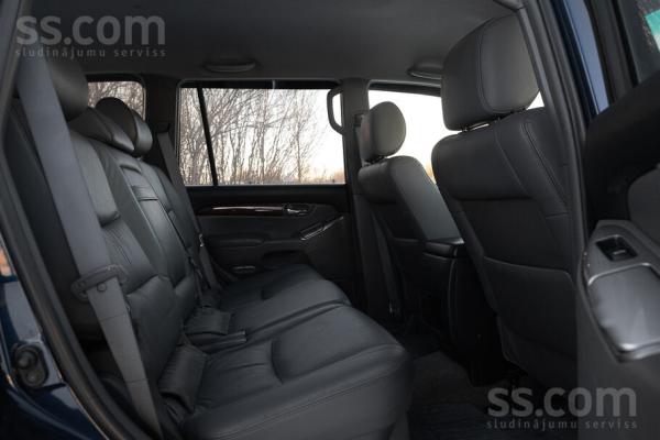 Zils Toyota Land Cruiser 2006 Jelgava, ar dzinēja tilpumu 3.00 L un nobraukumu 368 tūkst. km par 11500 €, foto 9 vietnē AUTOMOTO.COM.LV