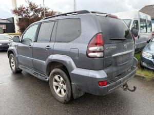 Zils Toyota Land Cruiser 2006 Viļņa, ar dzinēja tilpumu 3.00 L un nobraukumu 325 tūkst. km par 9600 €, foto 4 vietnē AUTOMOTO.COM.LV