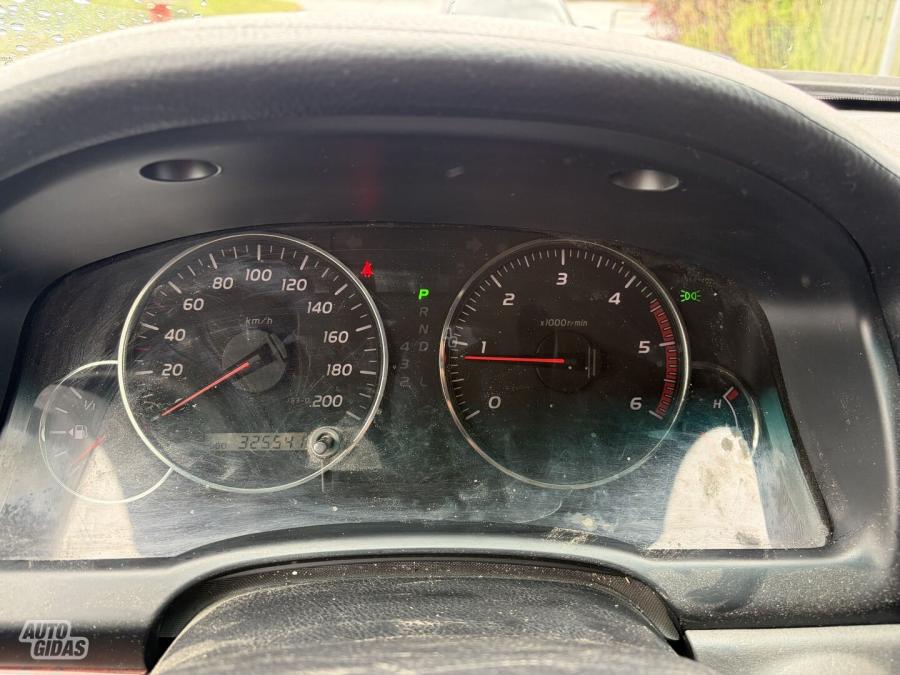 Blue Toyota Land Cruiser 2006 in Vilnius, with an engine capacity of 3.00 L and mileage of 325 thousand km for 9600 €, photo 19 on AUTOMOTO.COM.LV