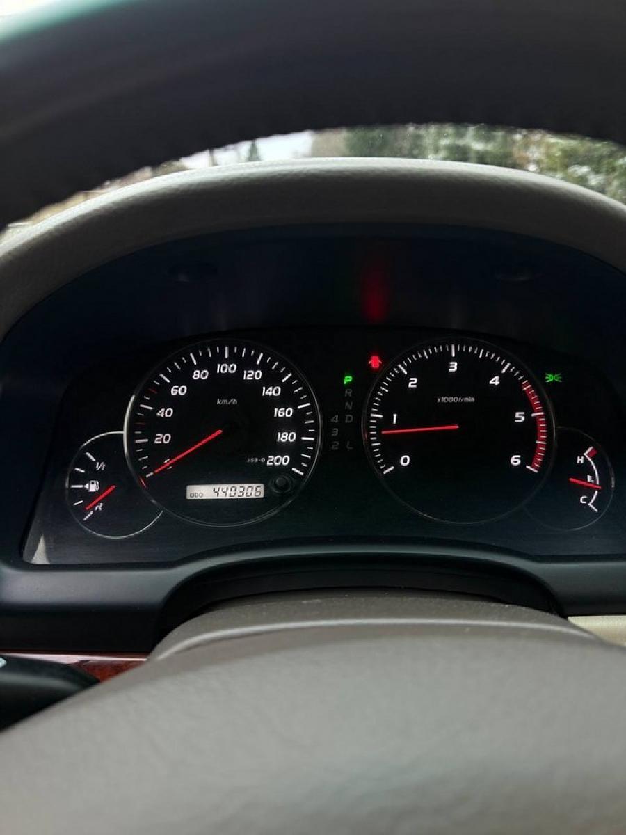 Zils Toyota Land Cruiser 2006 Tallina, ar dzinēja tilpumu 3.00 L un nobraukumu 440 tūkst. km par 6700 €, foto 17 vietnē AUTOMOTO.COM.LV