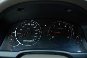 Zils Toyota Land Cruiser 2009 Rīga, ar dzinēja tilpumu 3.00 L un nobraukumu 279 tūkst. km par 13300 €, foto 20 vietnē AUTOMOTO.COM.LV