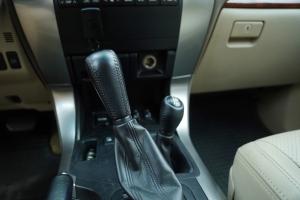 Zils Toyota Land Cruiser 2009 Rīga, ar dzinēja tilpumu 3.00 L un nobraukumu 279 tūkst. km par 13300 €, foto 22 vietnē AUTOMOTO.COM.LV