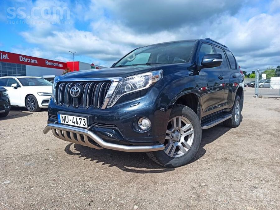 Zils Toyota Land Cruiser 2010 Daugavpils, ar dzinēja tilpumu 3.00 L un nobraukumu 0 tūkst. km par 17500 €, foto 1 vietnē AUTOMOTO.COM.LV
