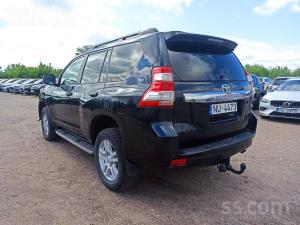 Zils Toyota Land Cruiser 2010 Daugavpils, ar dzinēja tilpumu 3.00 L un nobraukumu 0 tūkst. km par 17500 €, foto 6 vietnē AUTOMOTO.COM.LV