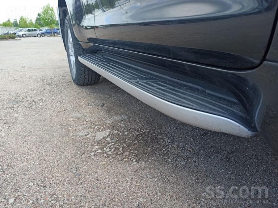Zils Toyota Land Cruiser 2010 Daugavpils, ar dzinēja tilpumu 3.00 L un nobraukumu 0 tūkst. km par 17500 €, foto 12 vietnē AUTOMOTO.COM.LV