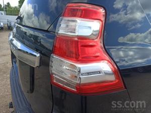 Zils Toyota Land Cruiser 2010 Daugavpils, ar dzinēja tilpumu 3.00 L un nobraukumu 0 tūkst. km par 17500 €, foto 13 vietnē AUTOMOTO.COM.LV