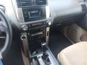 Zils Toyota Land Cruiser 2010 Daugavpils, ar dzinēja tilpumu 3.00 L un nobraukumu 0 tūkst. km par 17500 €, foto 25 vietnē AUTOMOTO.COM.LV