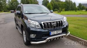 Zils Toyota Land Cruiser 2010 Rīga, ar dzinēja tilpumu 3.00 L un nobraukumu 0 tūkst. km par 16999 €, foto  vietnē AUTOMOTO.COM.LV